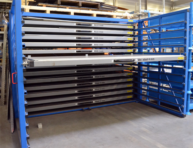 Metal sheet rack horizontal - Eurostorage | Storage sheets